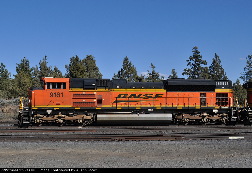 BNSF 9181